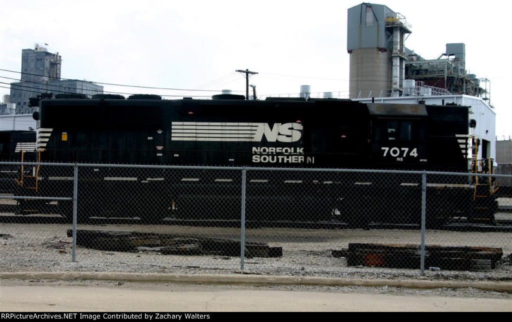 NS 7074